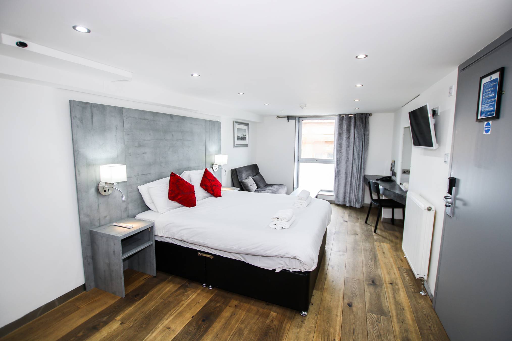Brunswick Merchant City Hotel | Bed and Breakfast in Glasgow City Centre